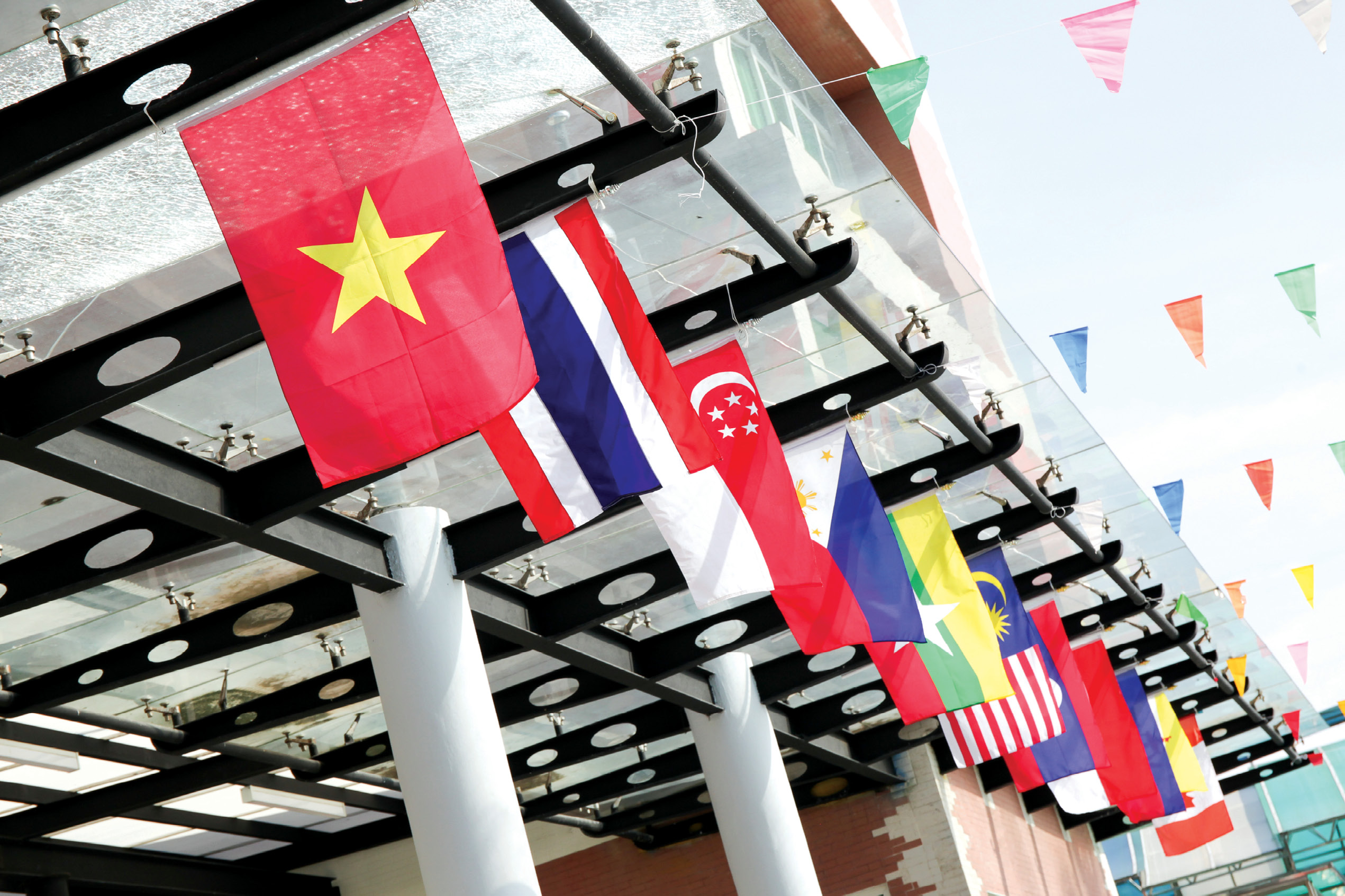 Asia Pacific: Economic Integration Gaining Ground - Business Vision